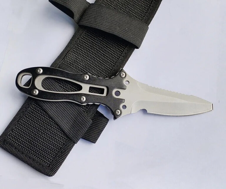 Kayak Knife | Sea Knife | Rescue Knife | The Survival Island