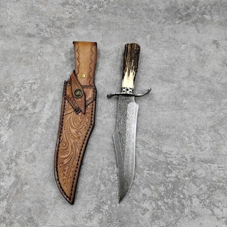 Deer Antler Knives | Damascus Bowie Knife | The Survival Island