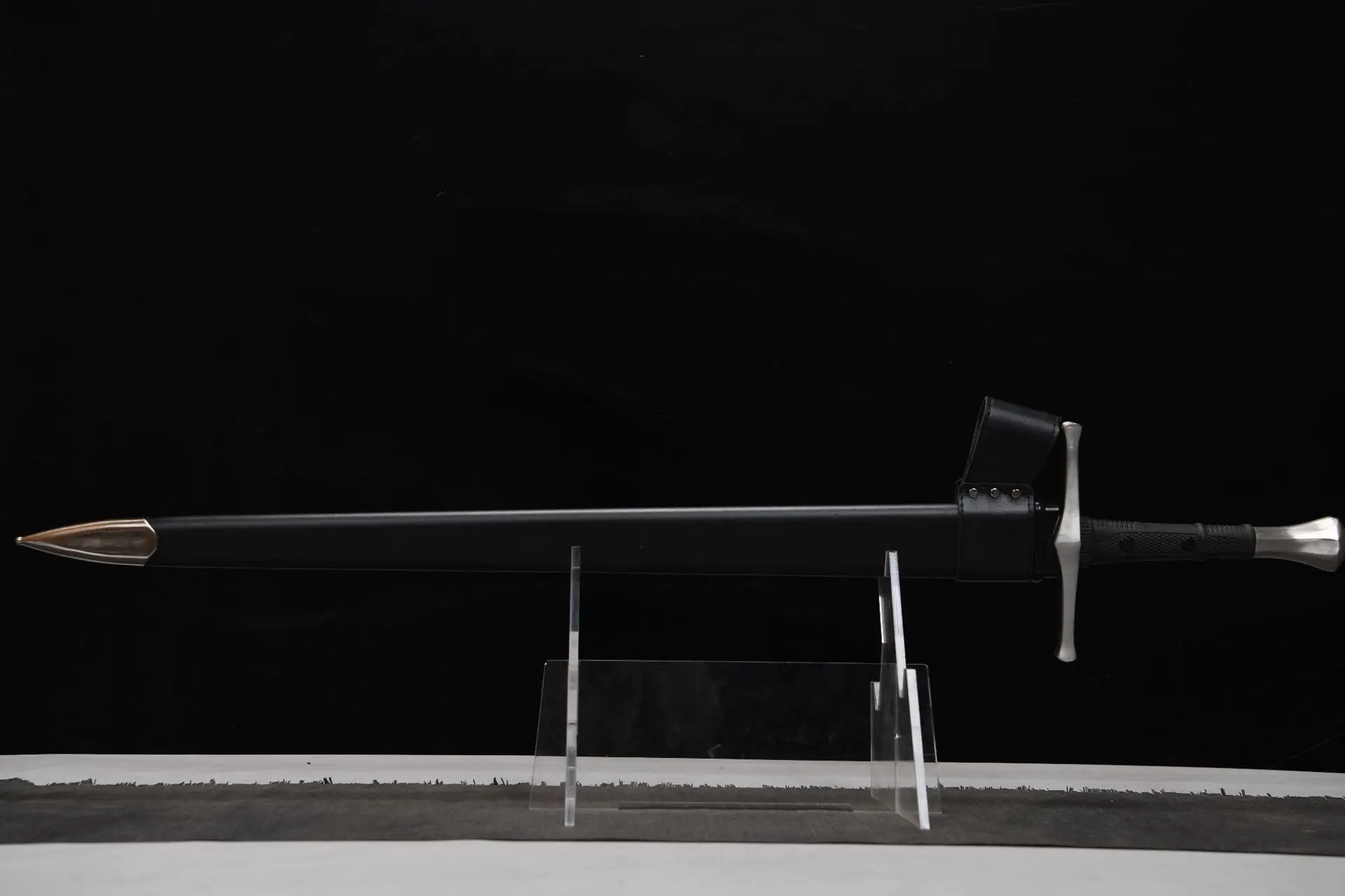 Two Handed Broad Sword